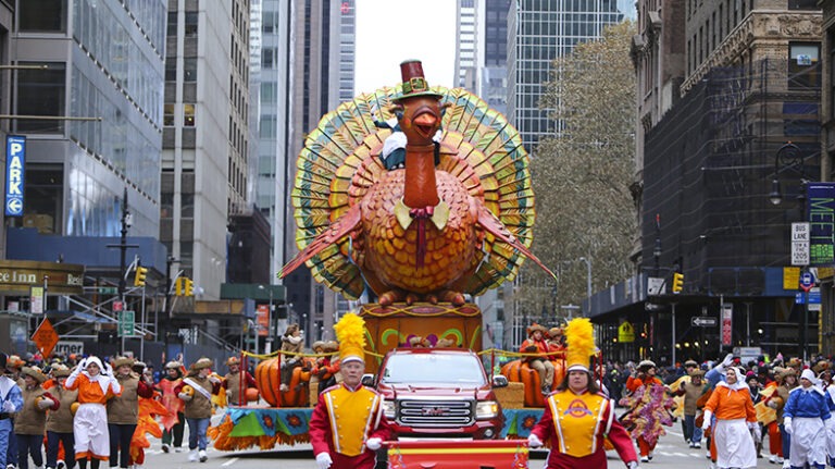 12 Thanksgiving Traditions Explained